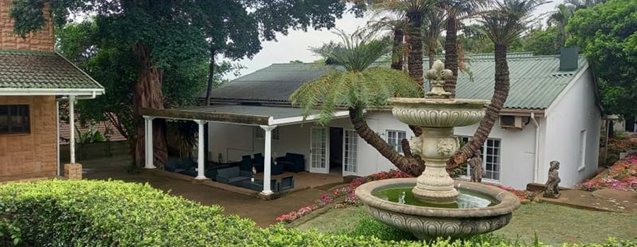 The Secret Garden Guest House - Kingsburgh Accommodation - Coastal ...